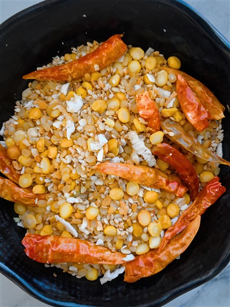 Bitter Gourd (Karela) Curry / Hagalakayi Gojju (Menasakai) - Healthy Indian